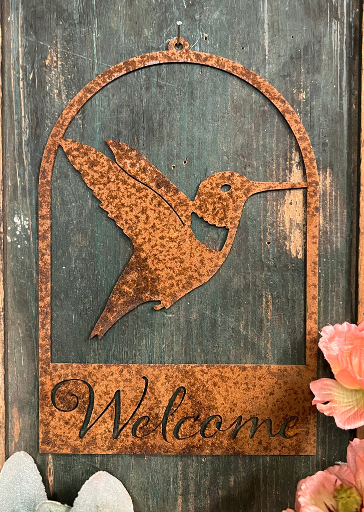 EG-RHW Rusty Hummingbird Welcome Sign – Circa Home Living